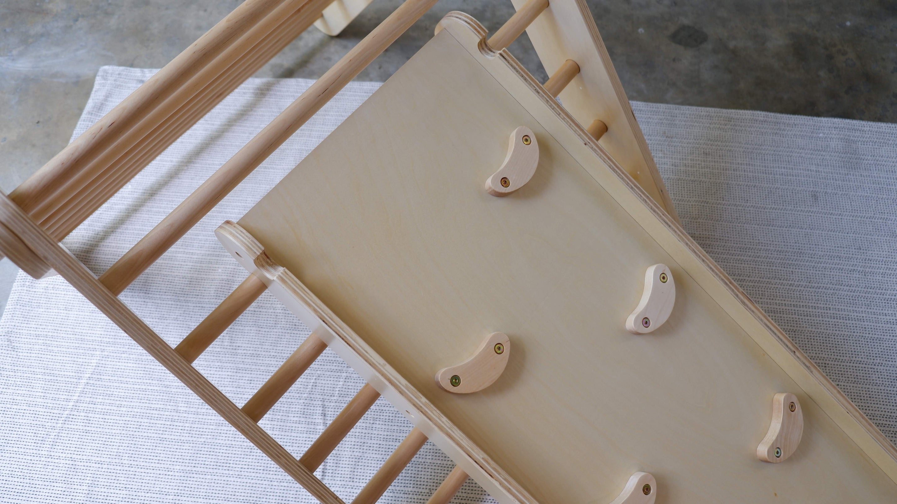 The Finley Pikler and Reversible Slide/Ramp bundle – Suteki